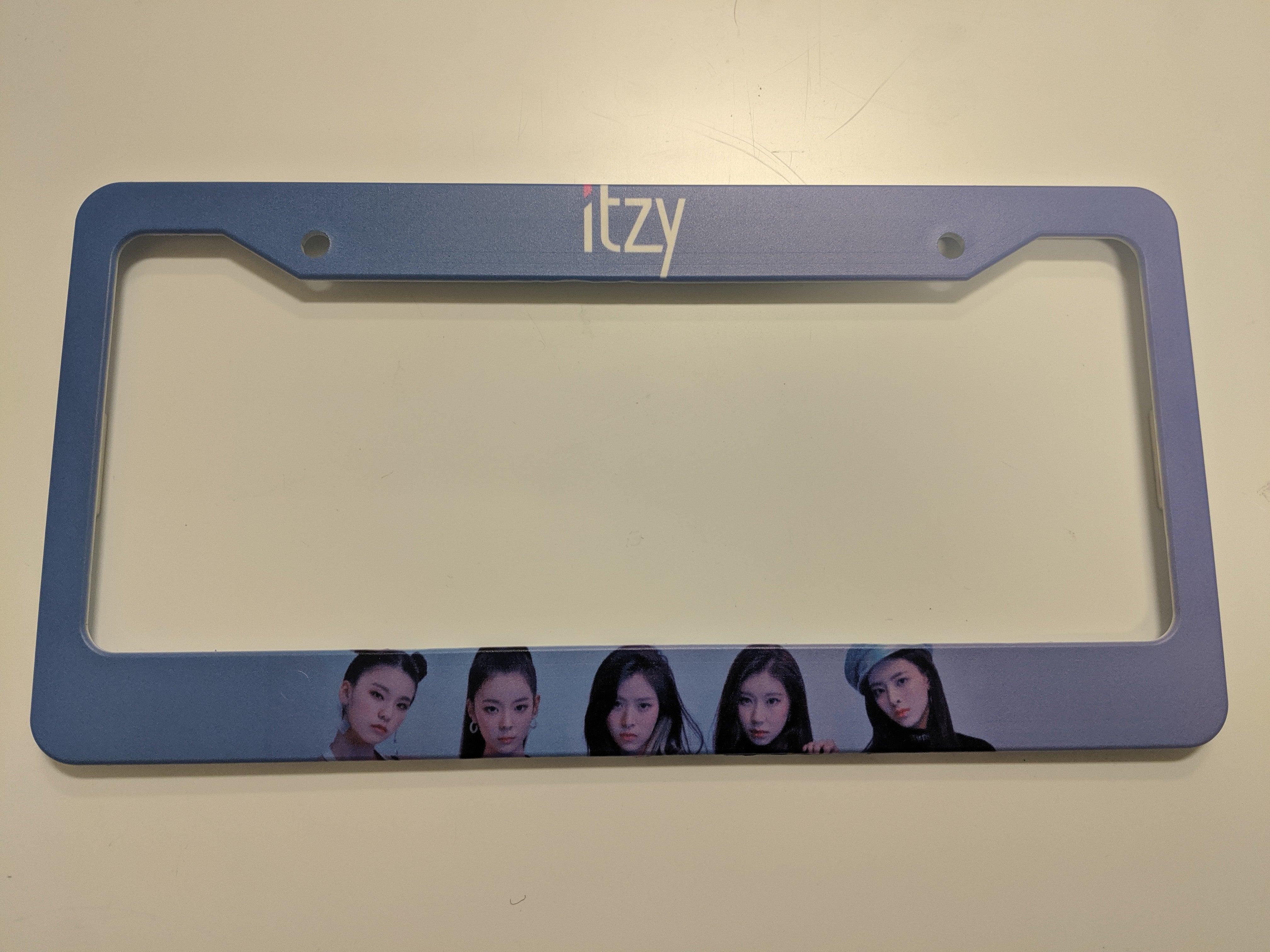 Illumaesthetic KPOP Plate Frame - ITZY