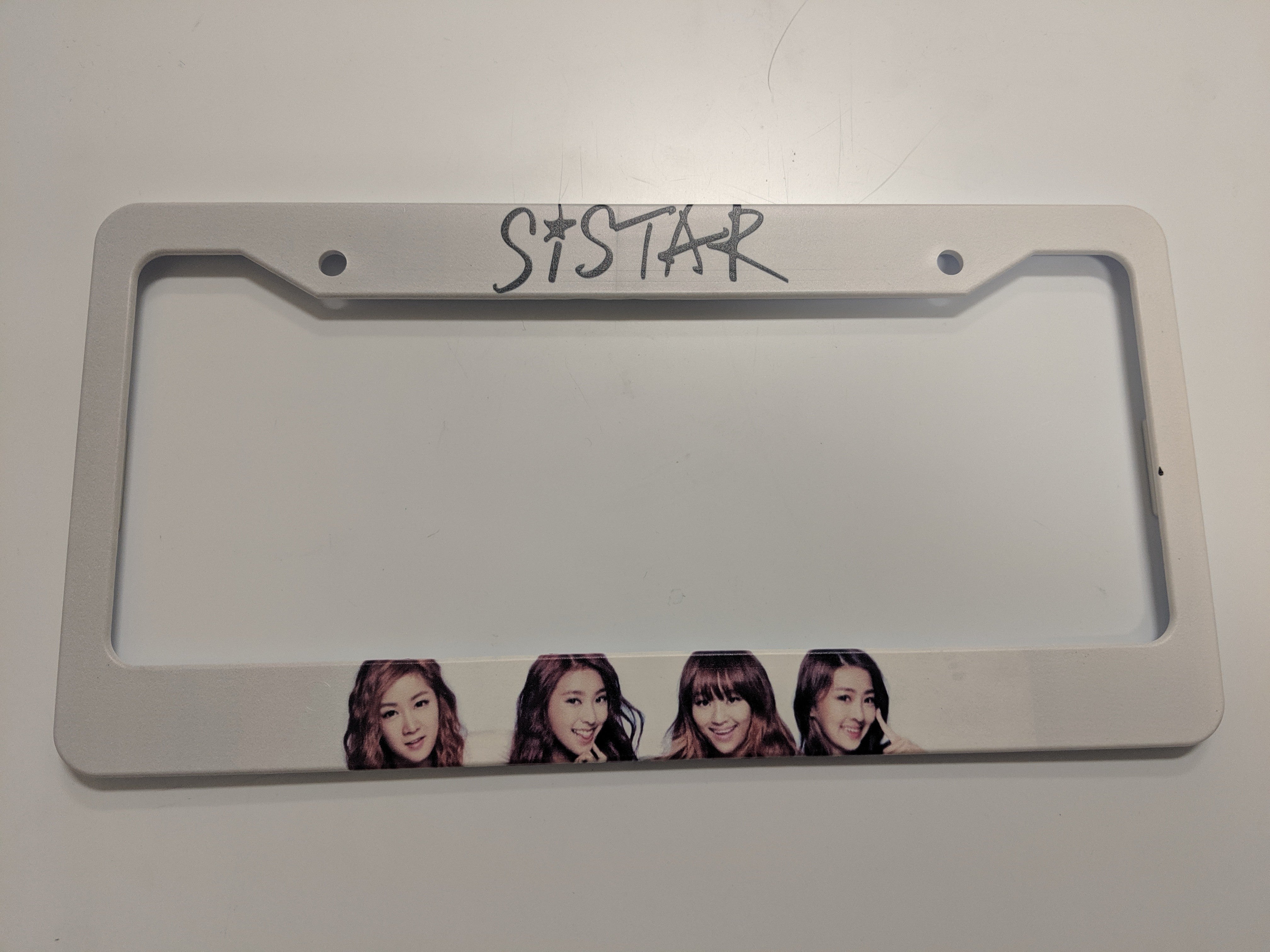 Illumaesthetic KPOP Plate Frame - SISTAR